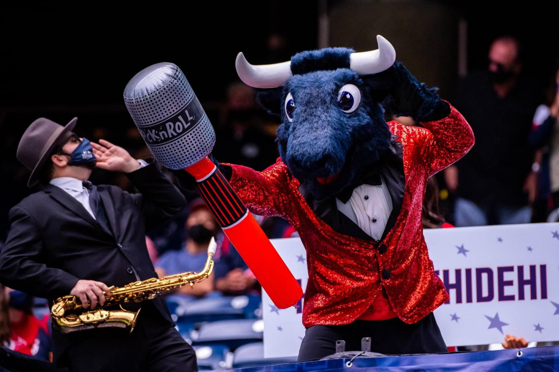 Cosplay - The Singing Seamstress - Custom Designs by Heather Gabriel